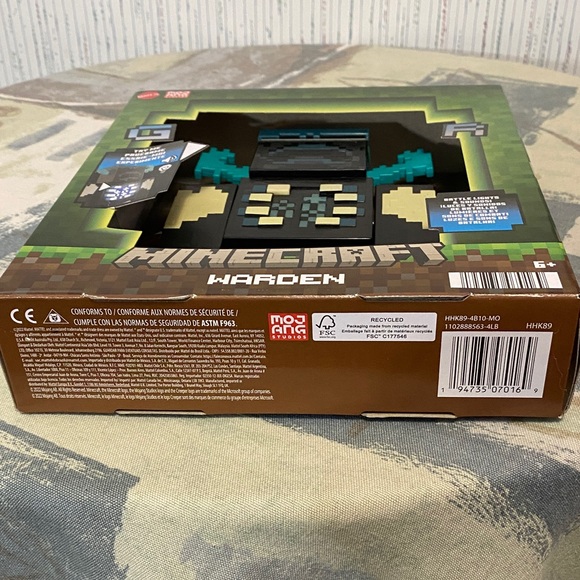 Mattel | Toys | Mattel Minecraft Warden Figure With Battle Lights And ...
